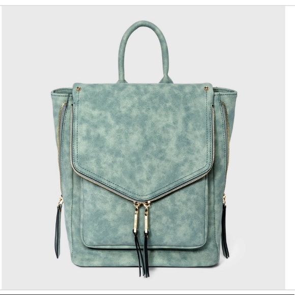 VR NYC | Bags | Vr Nyc Envelope Flap Backpack Handbag New Beautiful ...